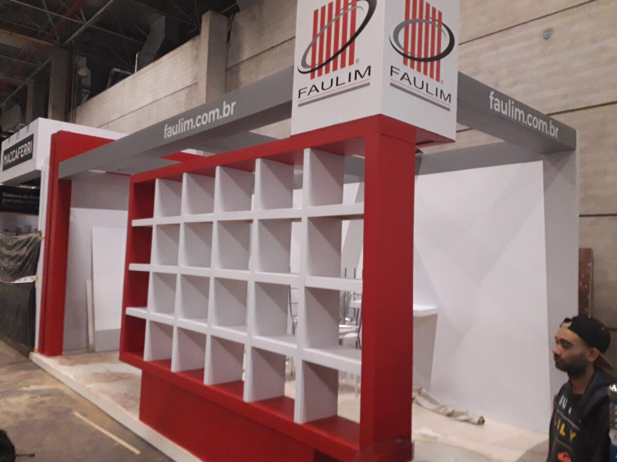 montadora-de-stands - UPTRADE STANDS