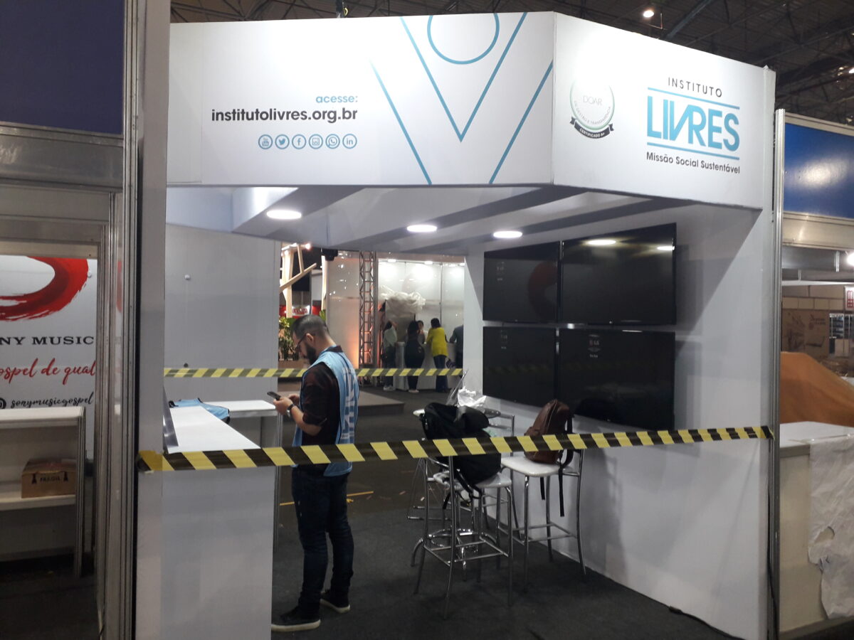 montadora-de-stands - UPTRADE STANDS