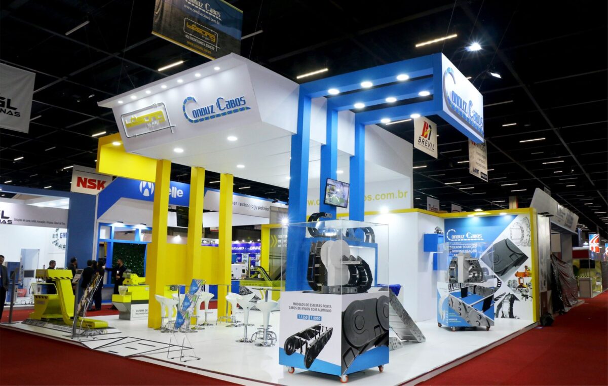 montadora-de-stands - UPTRADE STANDS