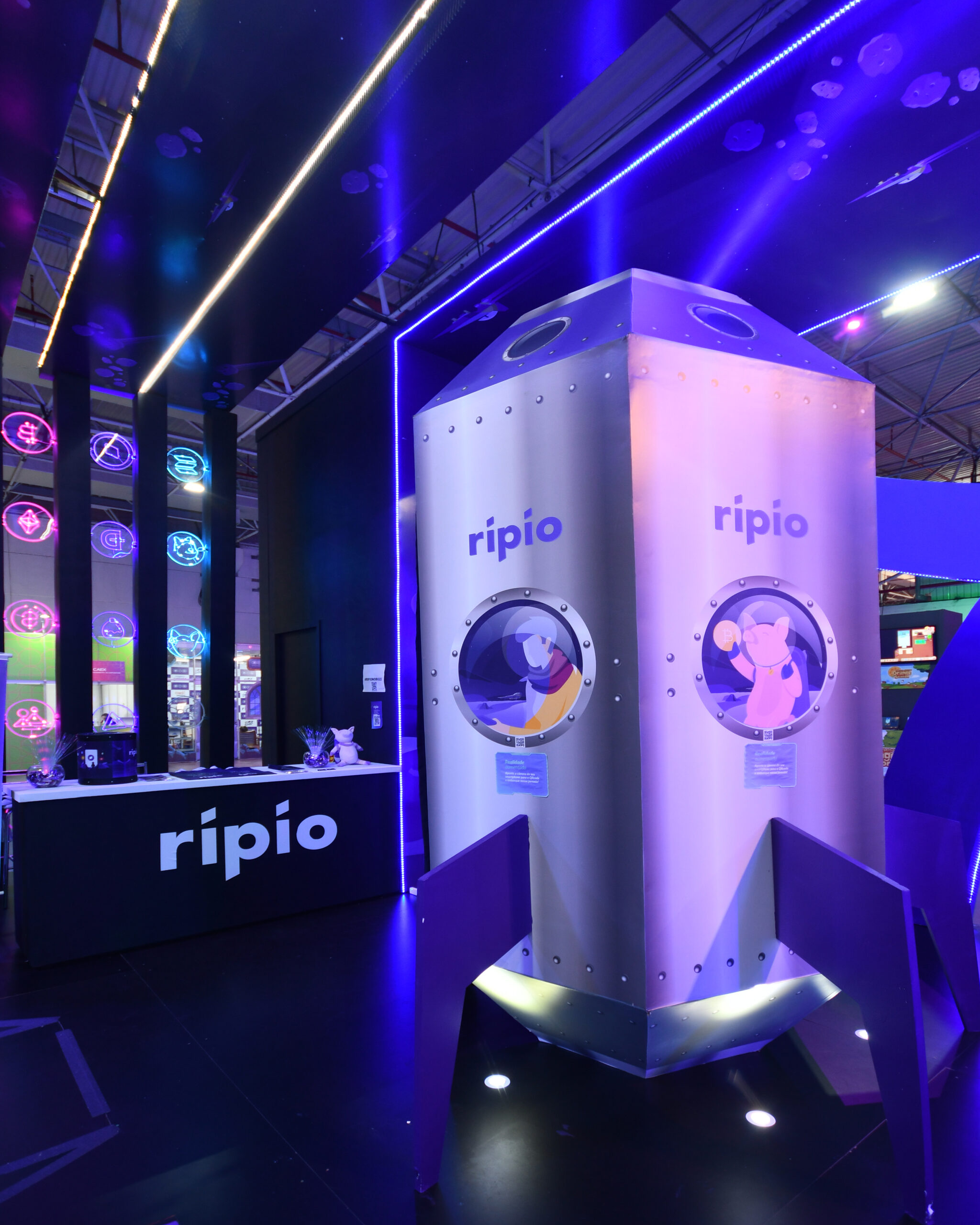 montadora-de-stands - UPTRADE STANDS