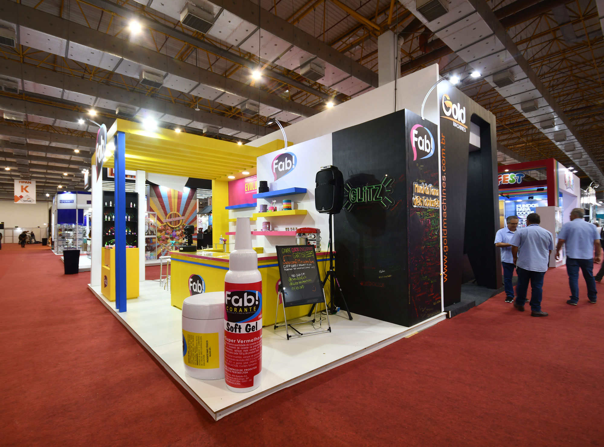 montadora-de-stands - UPTRADE STANDS